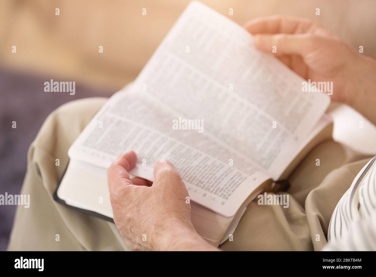 Man of his word hi-res stock photography and images - Alamy