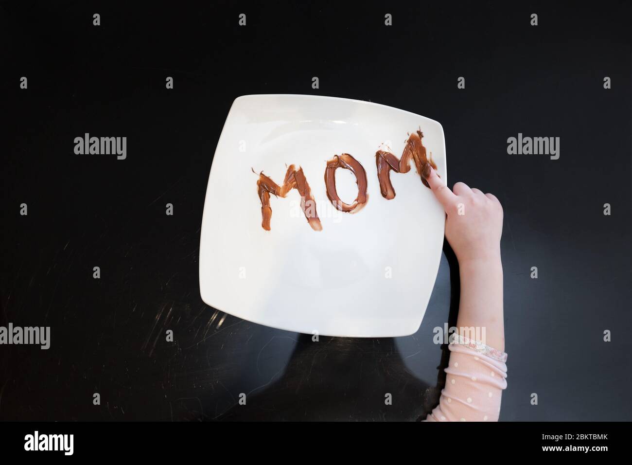 Writing with mom hi-res stock photography and images - Alamy