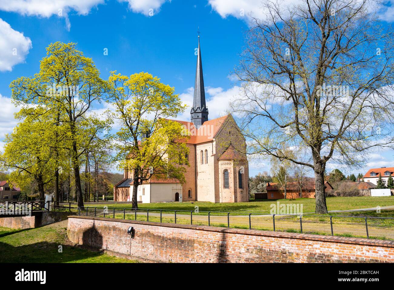 Is considered the oldest castle in germany hi-res stock photography and ...