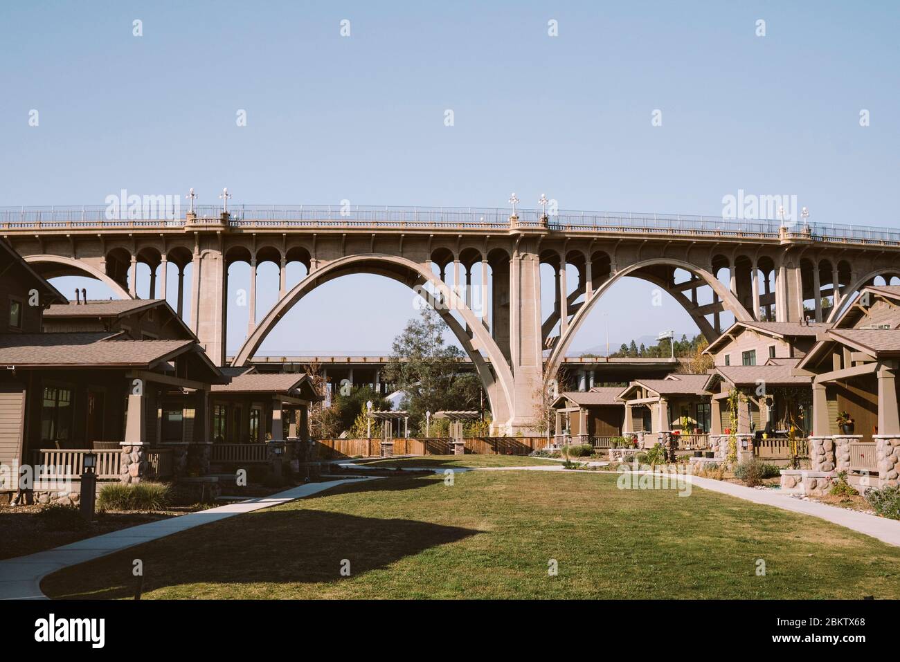 Perfect american family vintage hi-res stock photography and images - Alamy