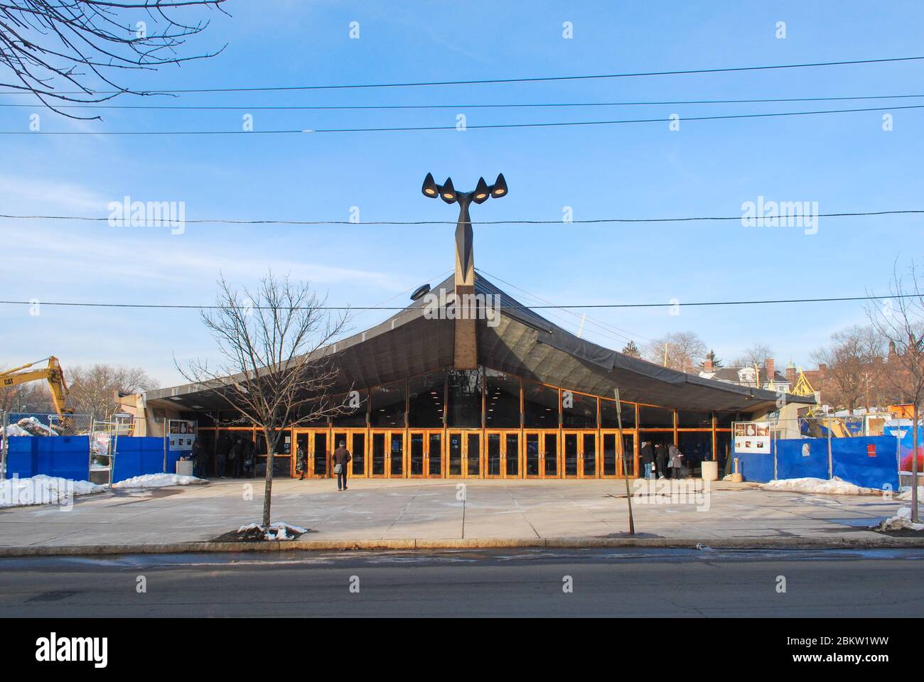 Ingalls Ice Rink Yale University 73 Sachem Street, New Haven ...