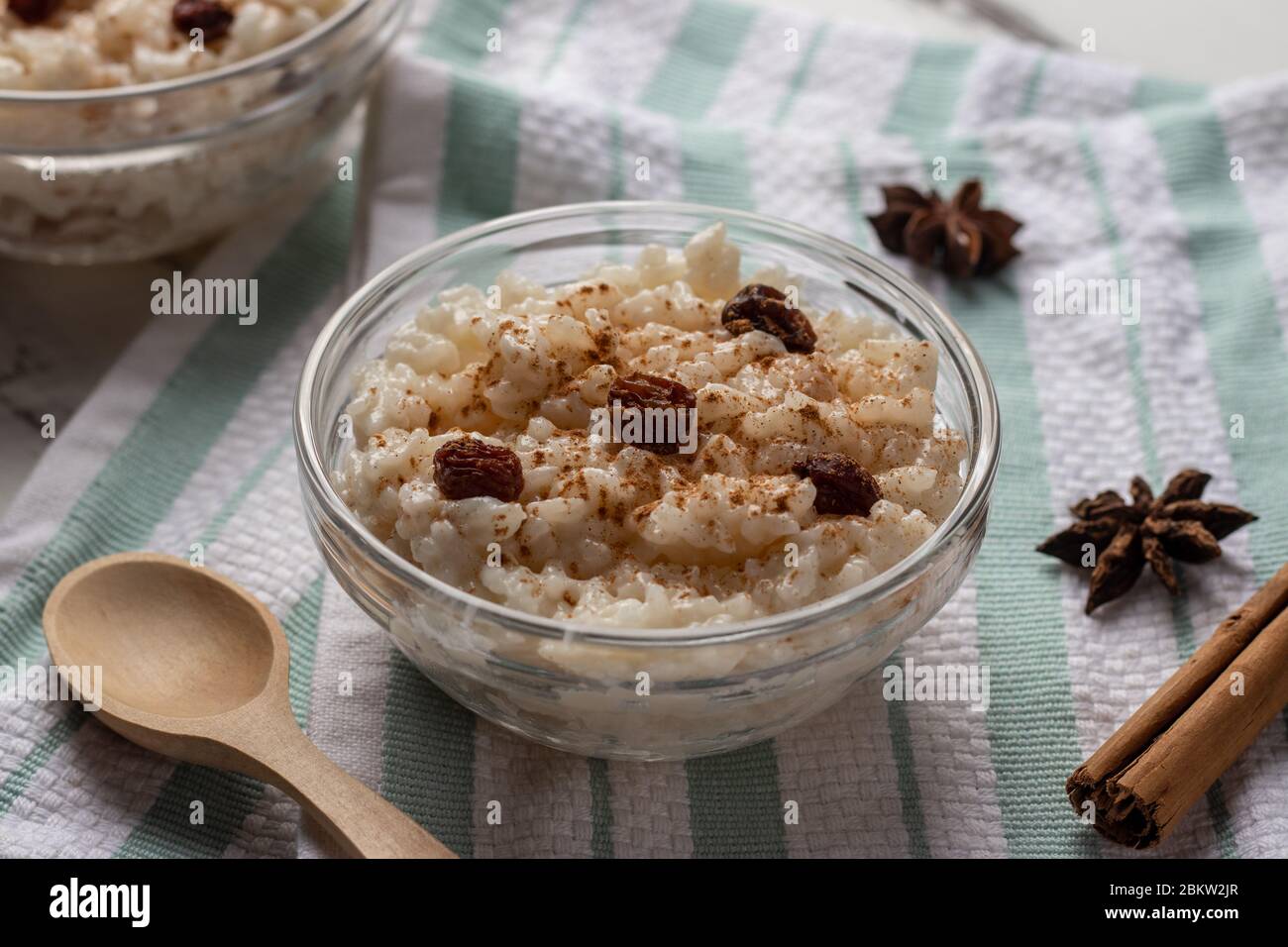 Peruvian rice with milk dessert, cinnamon and rises Stock Photo - Alamy