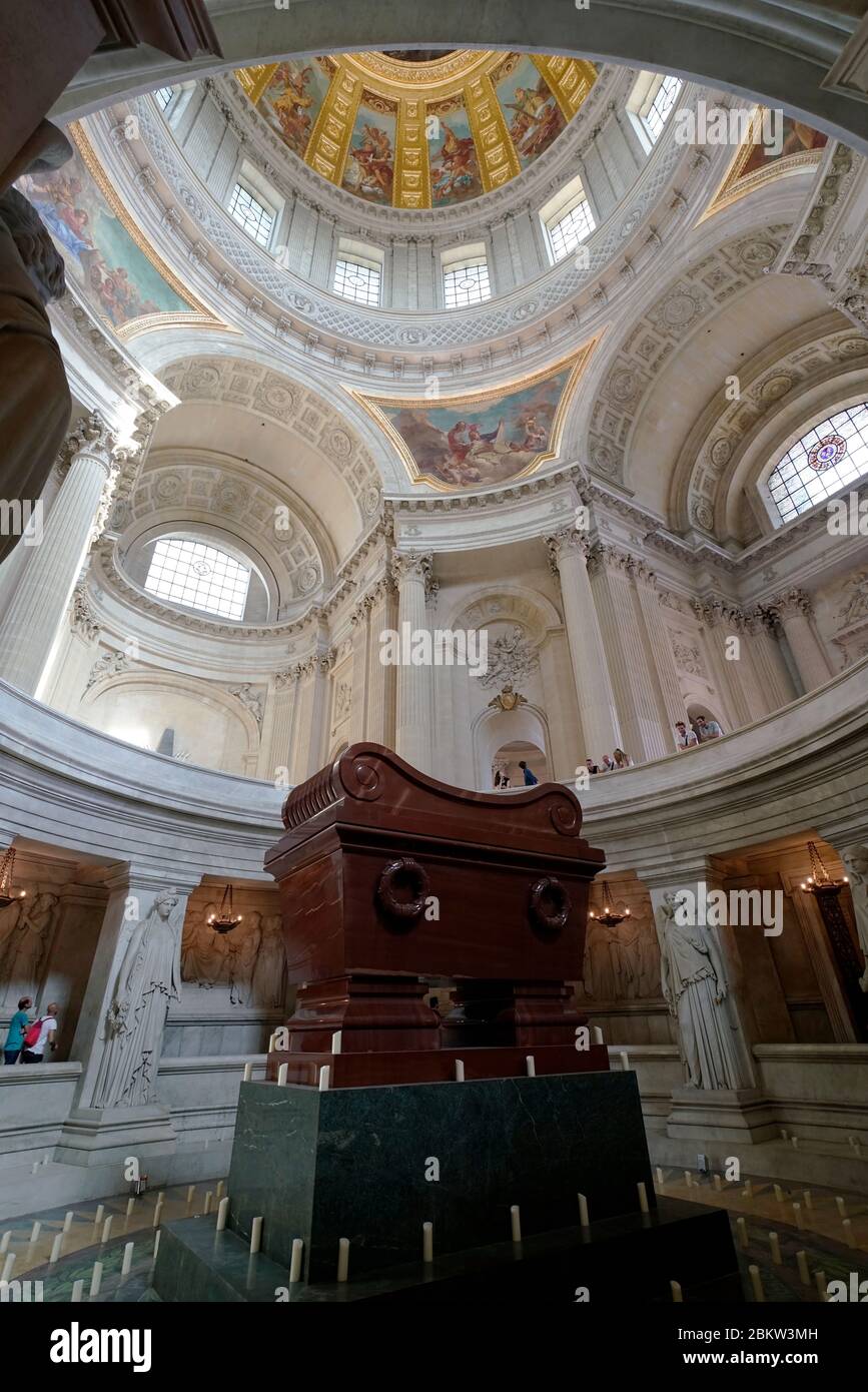 Napoleons Tomb High Resolution Stock Photography and Images - Alamy