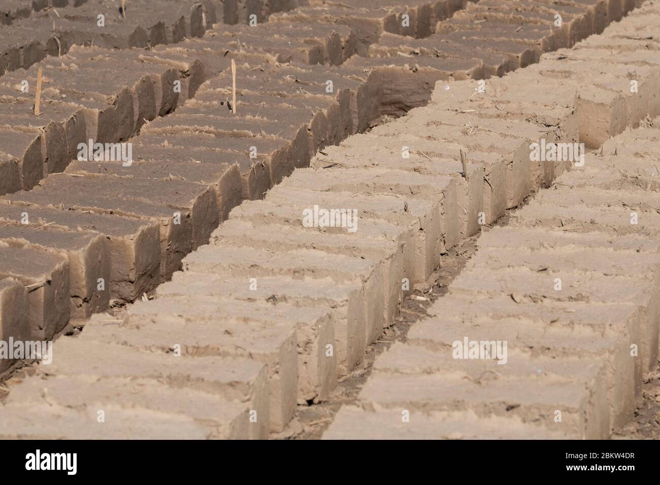 Mud Bricks Straw High Resolution Stock Photography and Images - Alamy