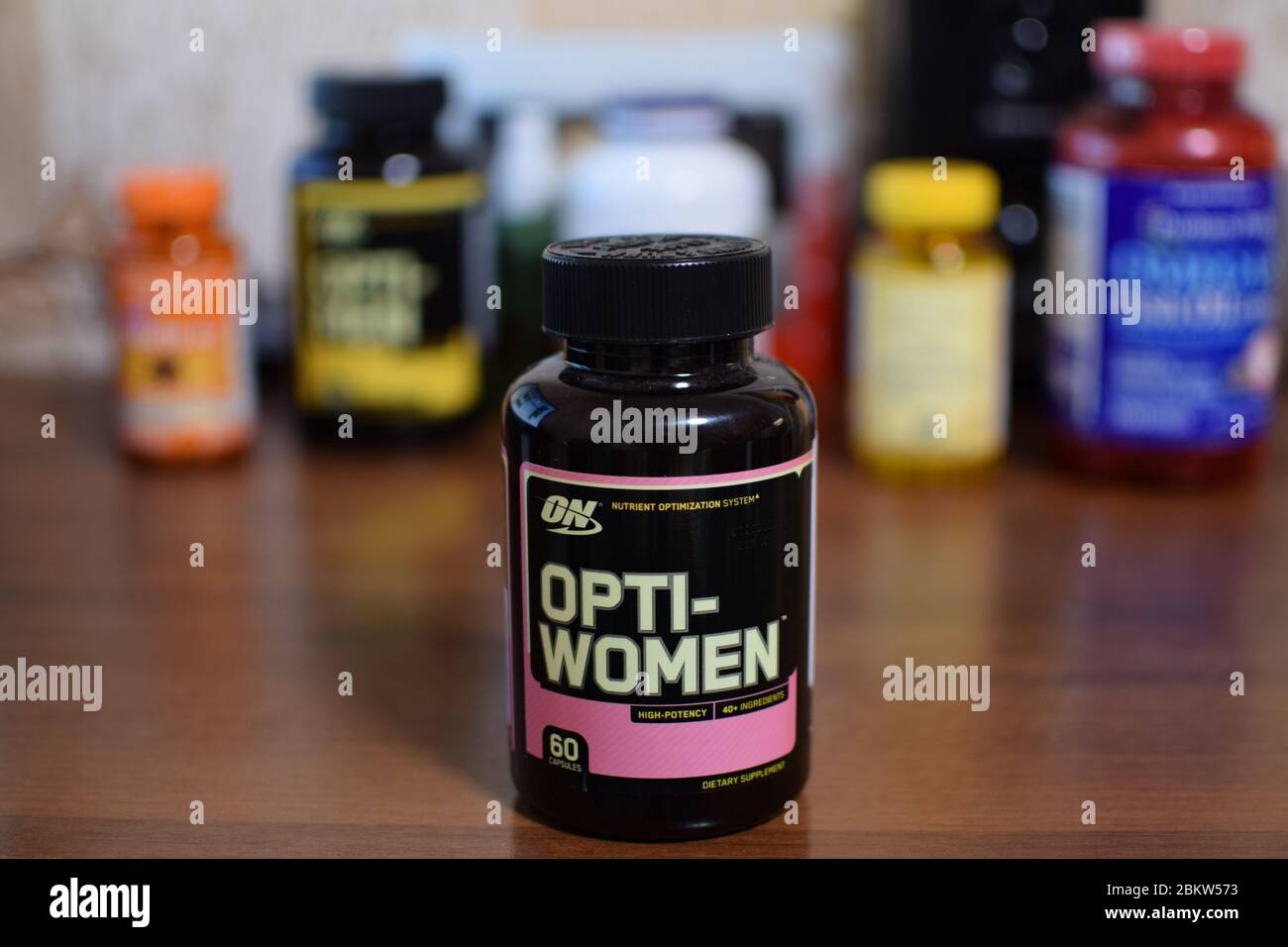 Optimum nutrition hi-res stock photography and images - Alamy