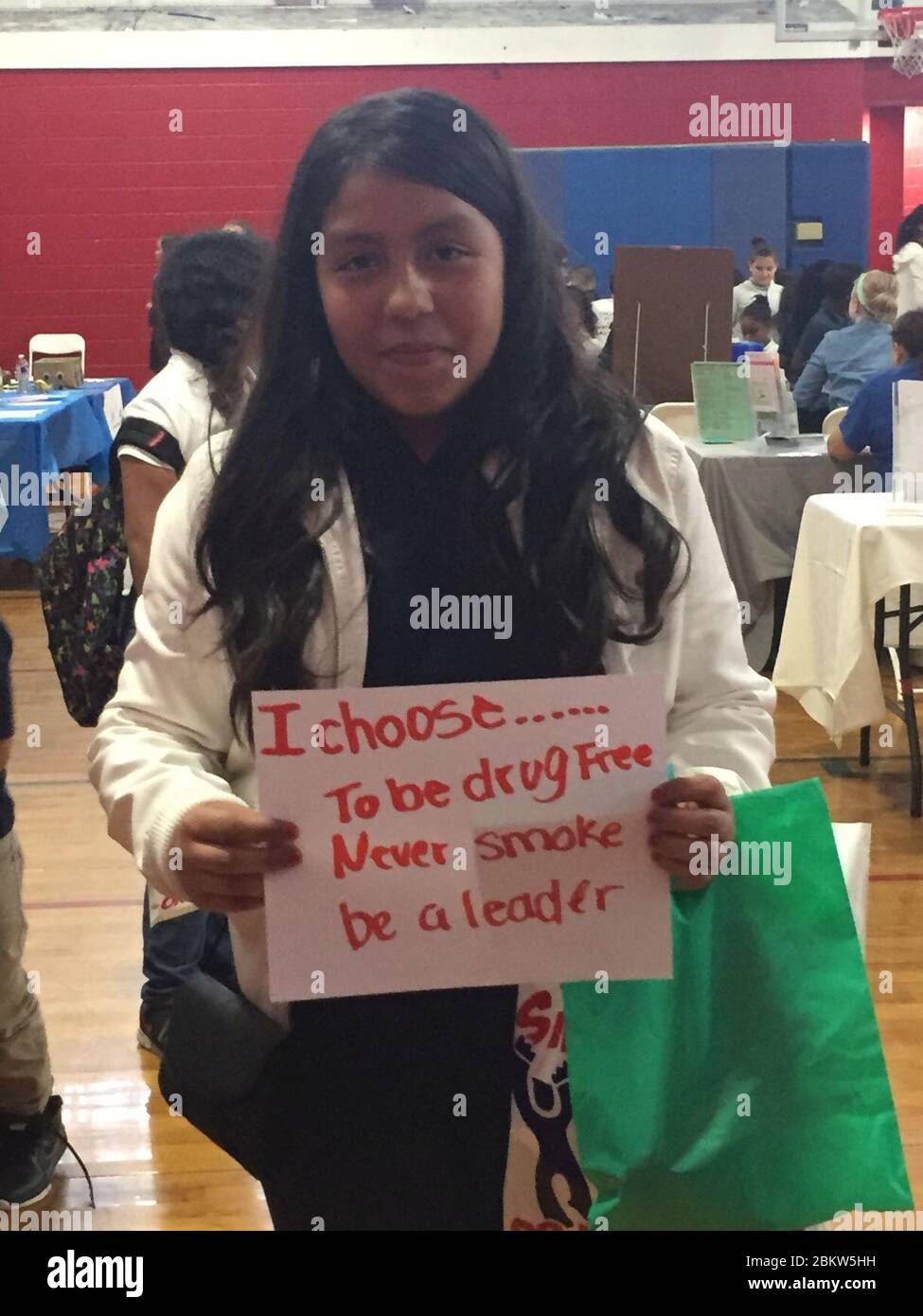 Never smoke hi-res stock photography and images - Alamy