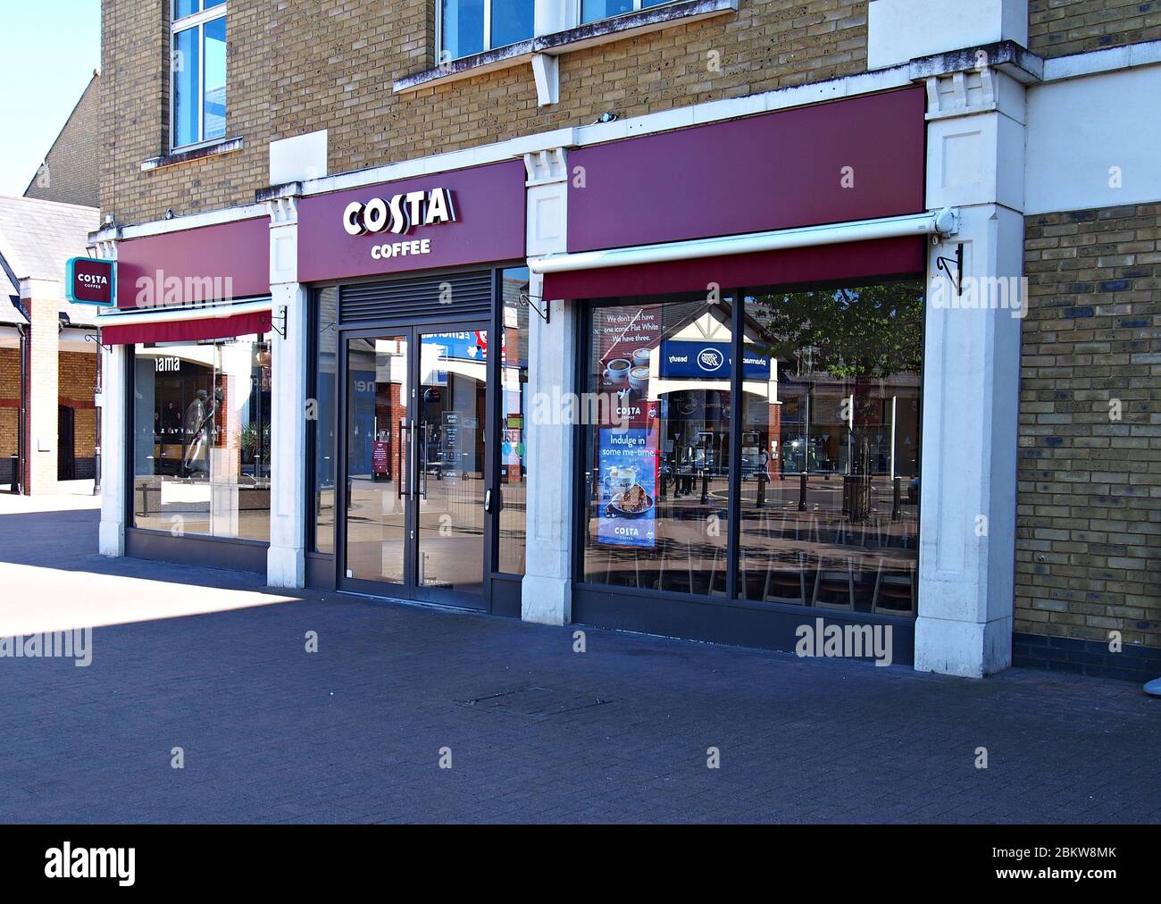 Costa coffee cafe hi-res stock photography and images - Alamy