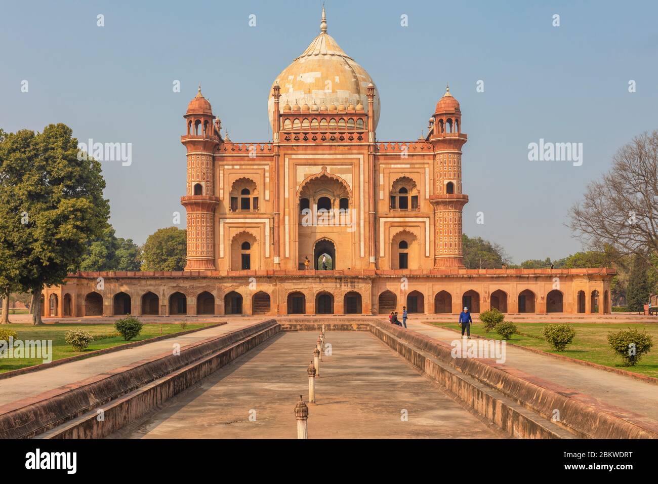 Tomb of Safdar Jang, 1754, Delhi, India Stock Photo - Alamy