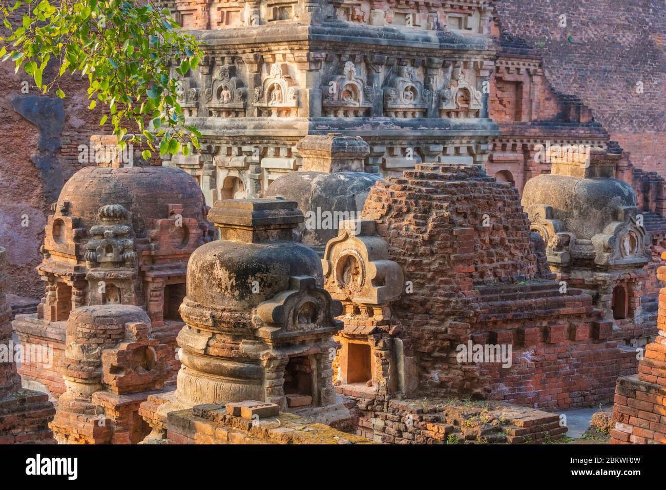 Stupa of sariputta hi-res stock photography and images - Alamy