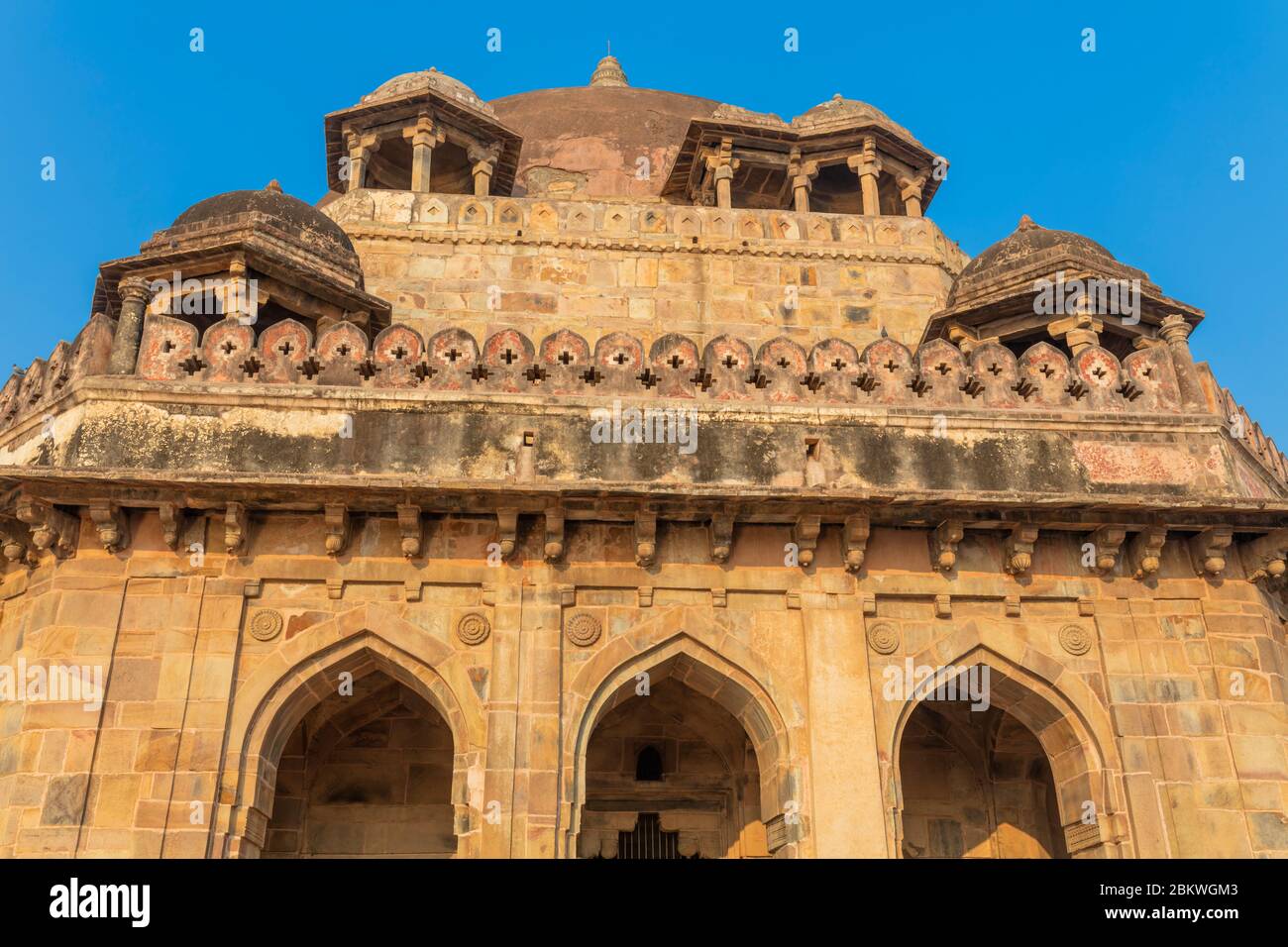 Tomb of sher shah suri, sasaram hi-res stock photography and images - Alamy