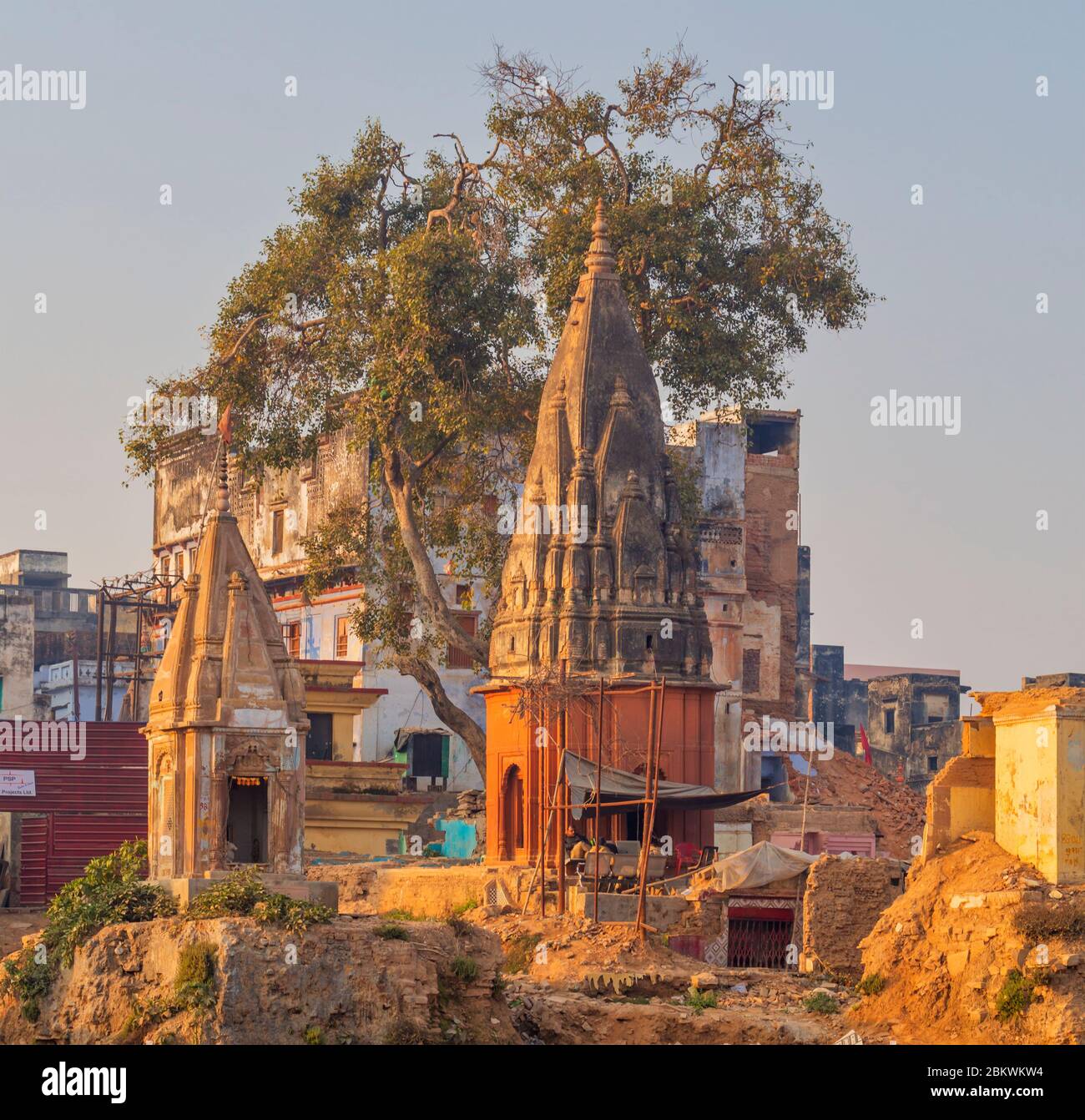 Hinduist temple, Varanasi, Uttar Pradesh, India Stock Photo - Alamy