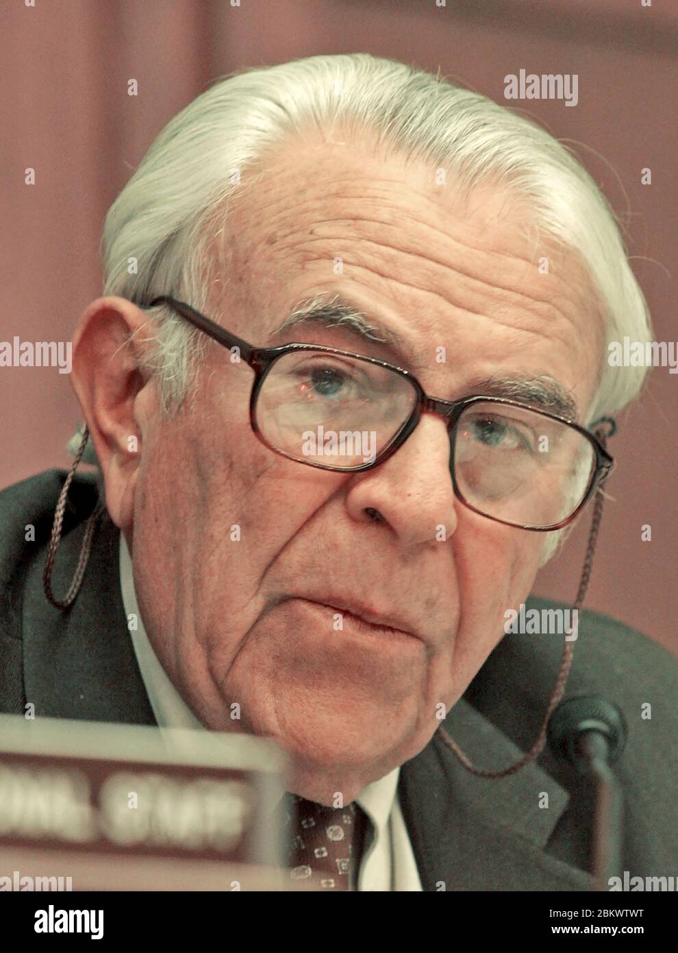 December 2002 hi-res stock photography and images - Alamy