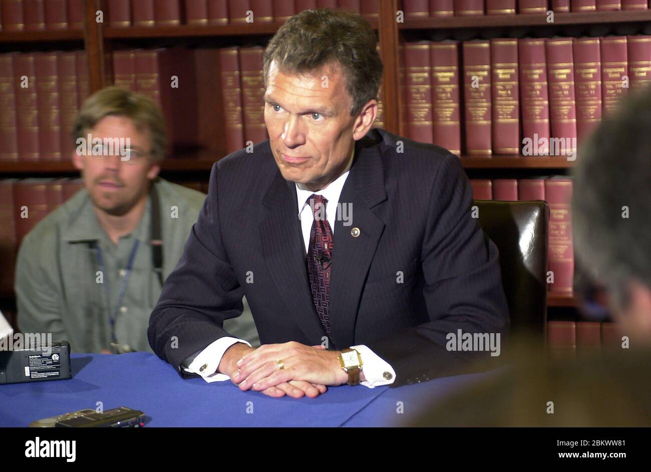 U s majority leader tom daschle hi-res stock photography and images - Alamy