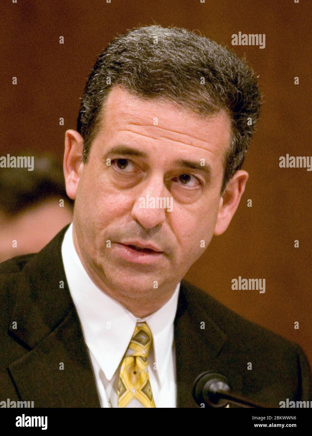 Russell feingold hi-res stock photography and images - Alamy