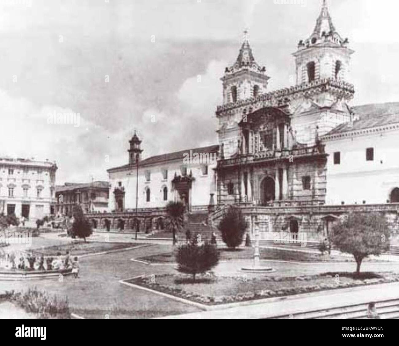 Iglesia y Plaza de San Francisco Quito (1920 Stock Photo - Alamy
