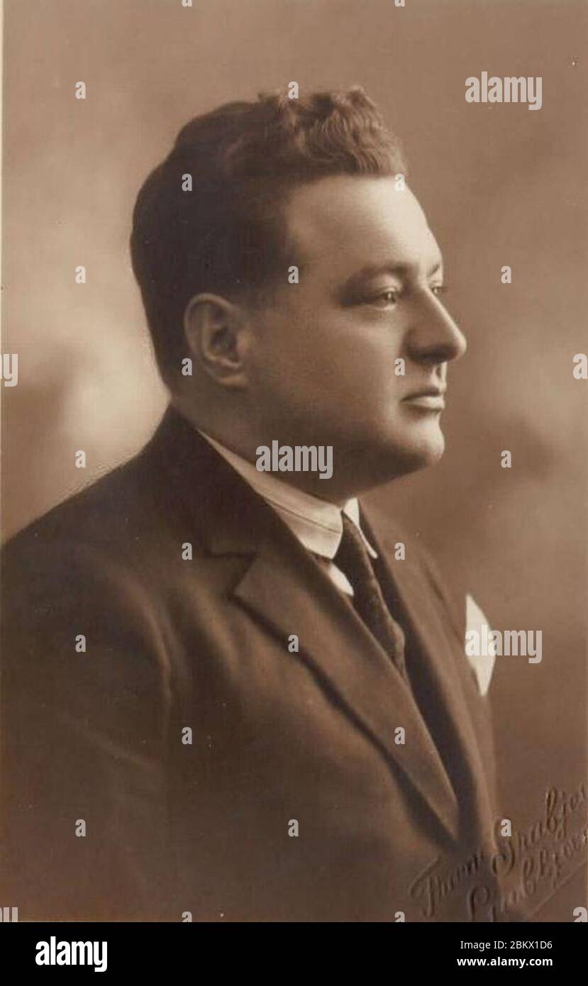 Igo historical hi-res stock photography and images - Alamy