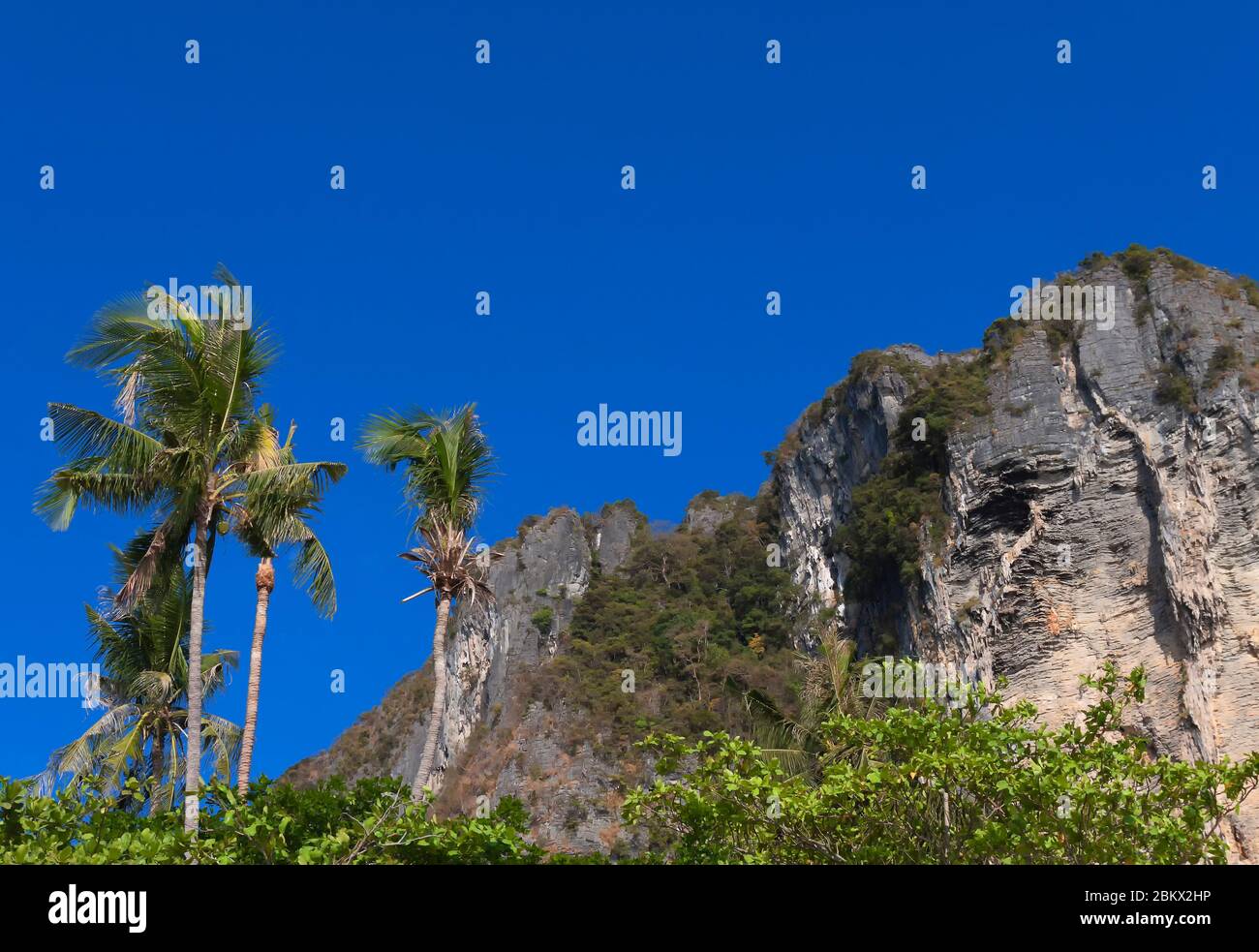 Rock formation,Krabi, Thailand Stock Photo - Alamy