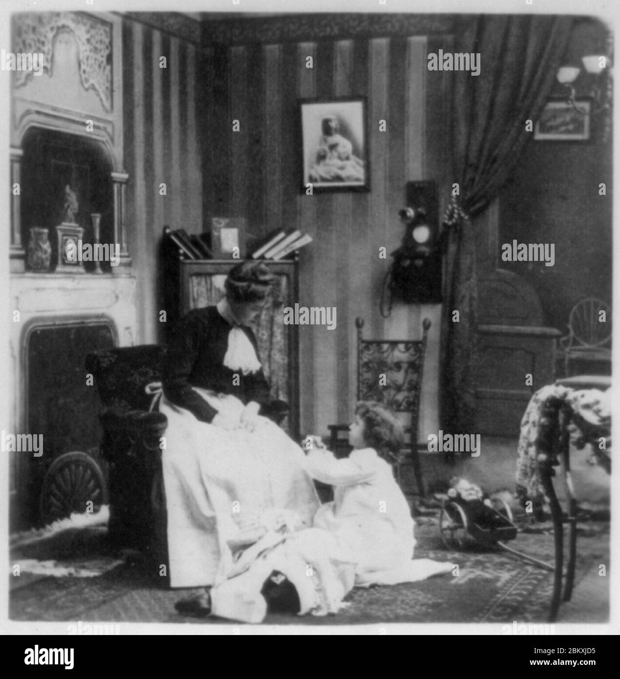 Popular song archive Black and White Stock Photos & Images - Alamy