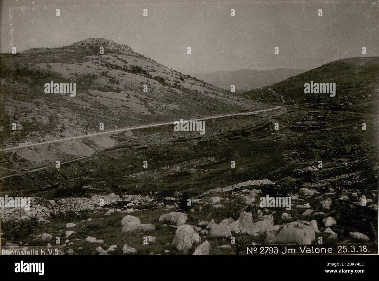 Valone hi-res stock photography and images - Alamy