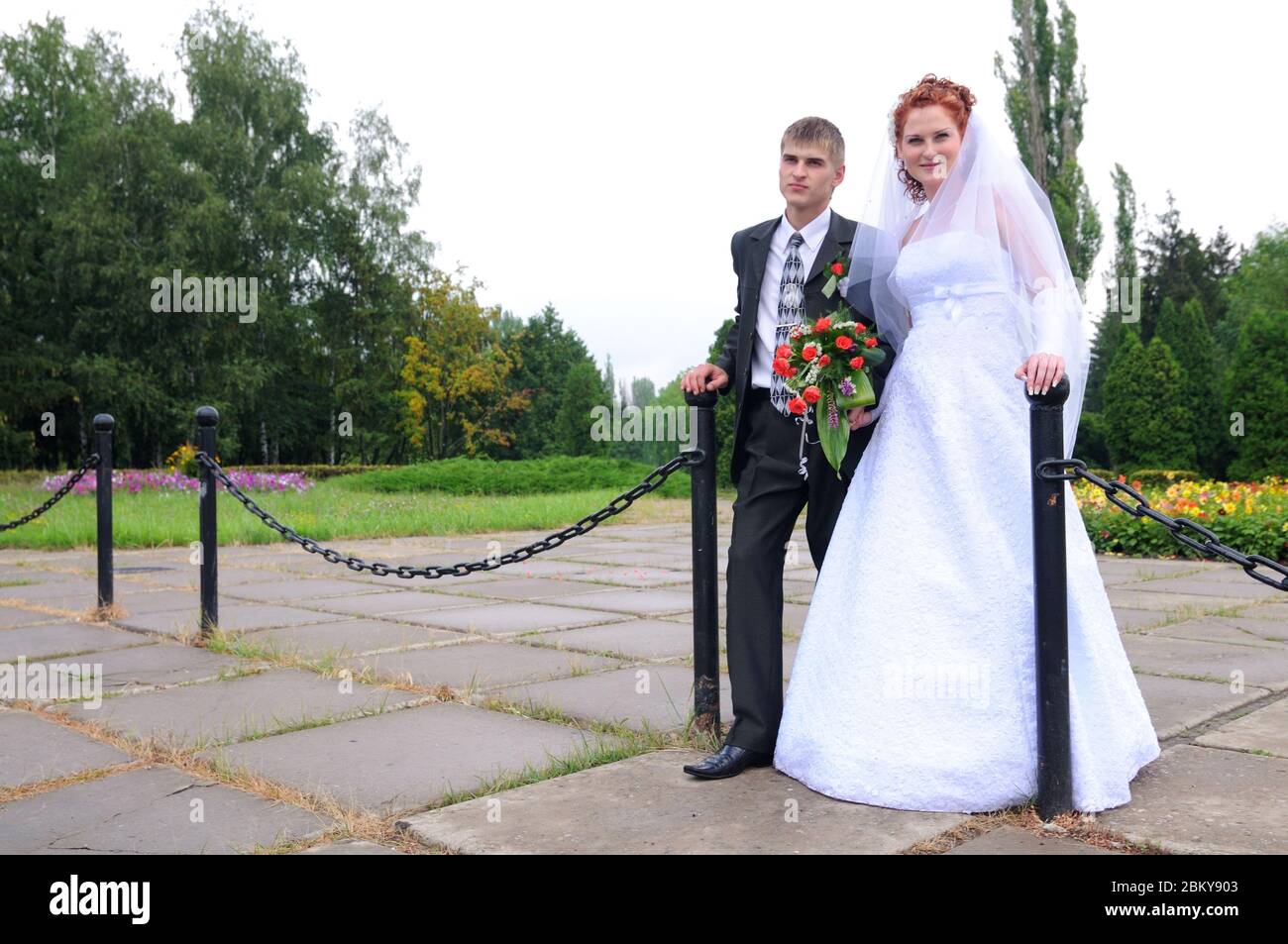 Bride and Groom, new family portrait Stock Photo - Alamy