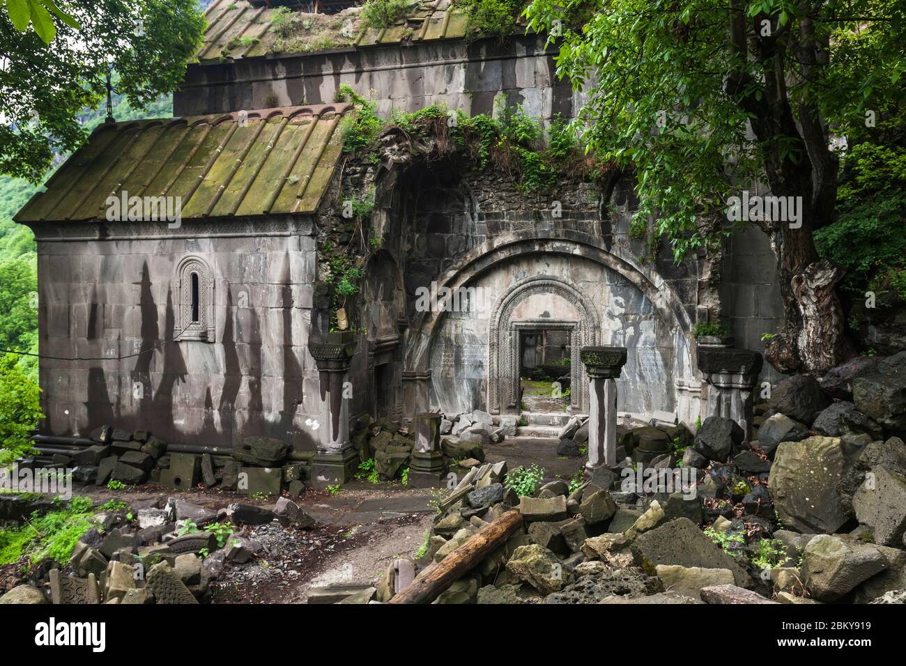 Kobayr Monastery Complex, Armenian church, Armenian monastery, Ruins of ...