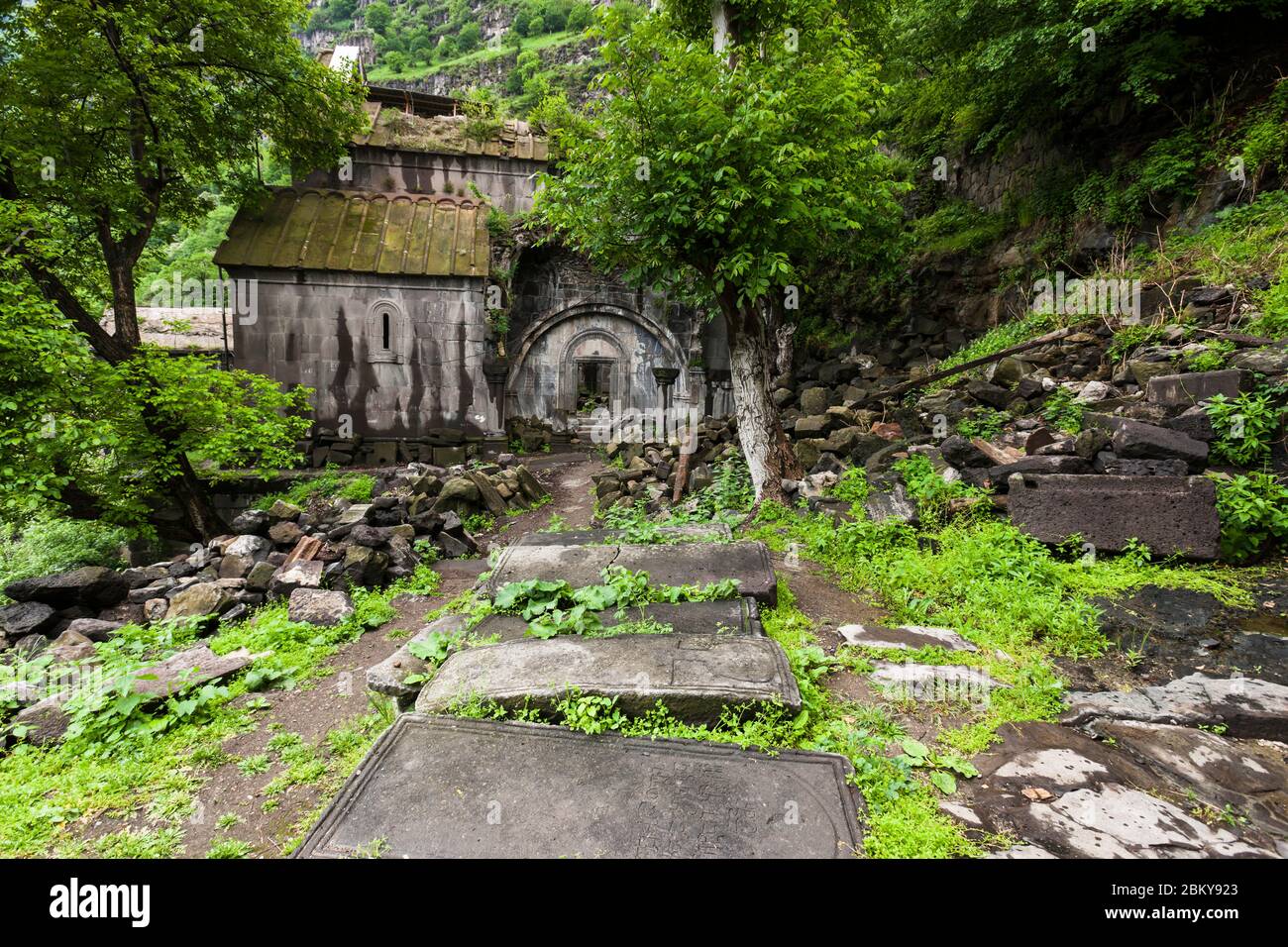 Kobayr Monastery Complex, Armenian church, Armenian monastery, Ruins of ...