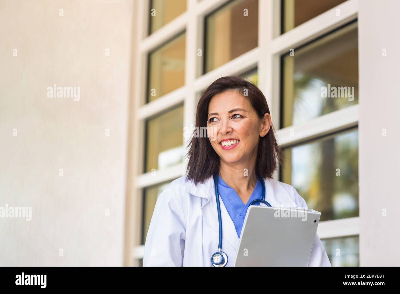 Healthcare provider hi-res stock photography and images - Alamy