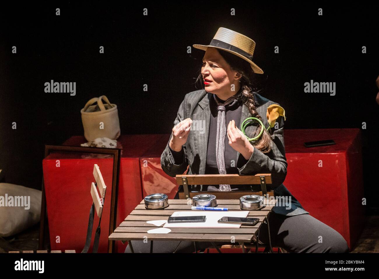 Black actors, stage hi-res stock photography and images - Alamy