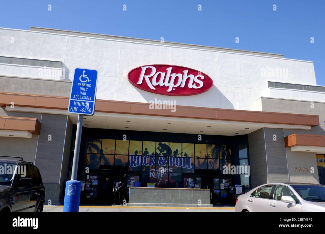 Rock and roll ralphs hi-res stock photography and images - Alamy