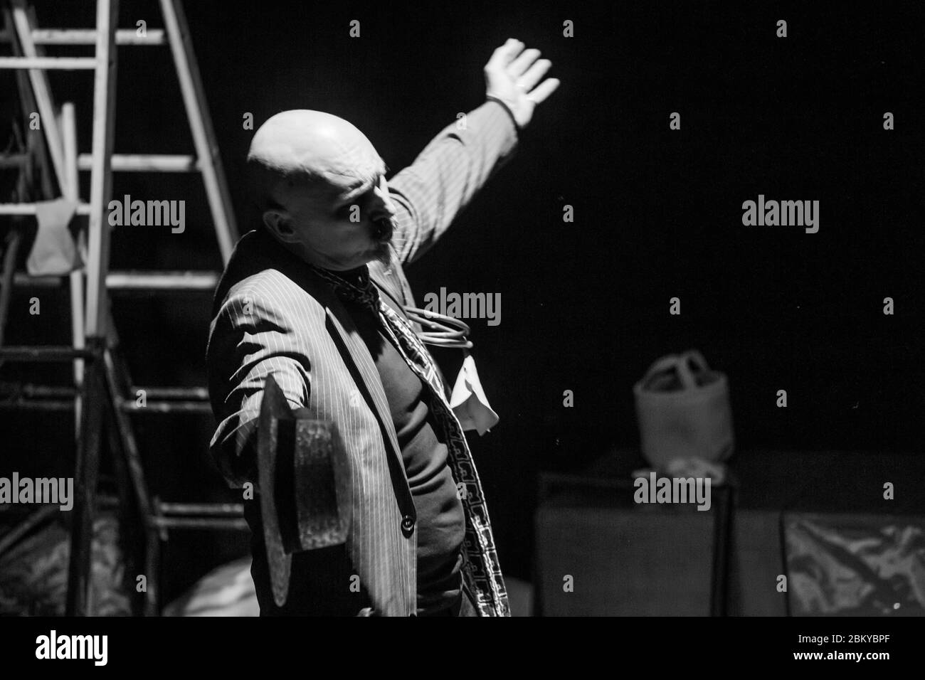 Stage actor in audience Black and White Stock Photos & Images - Alamy