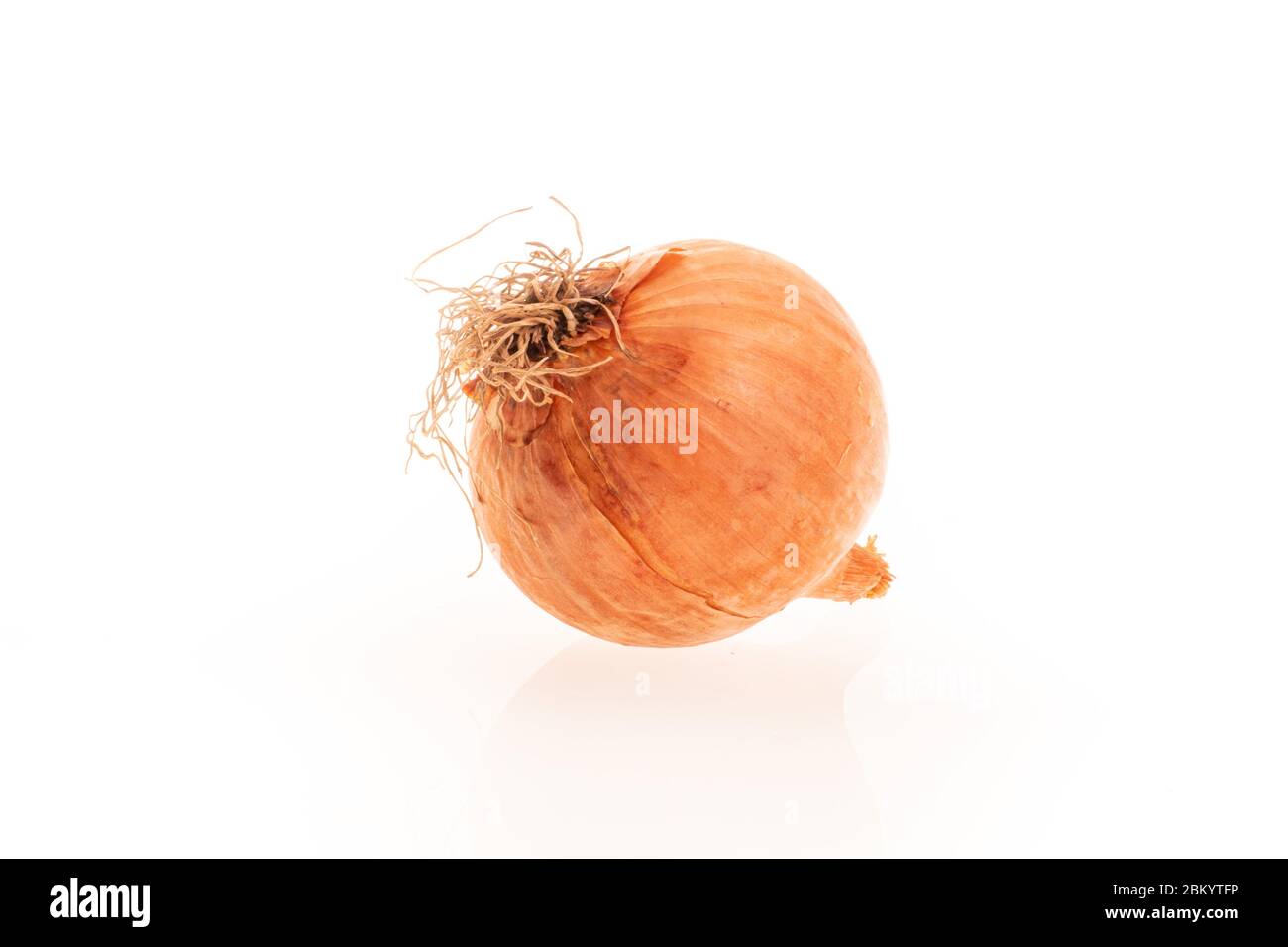 Onion orange isolated on white background Stock Photo - Alamy