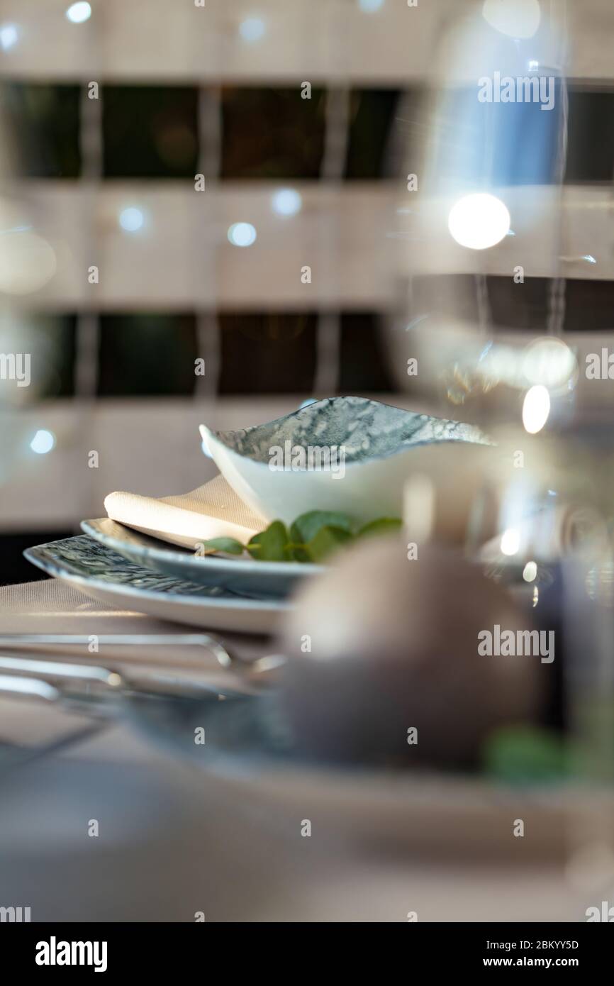 Close up photo of a table setting Stock Photo - Alamy