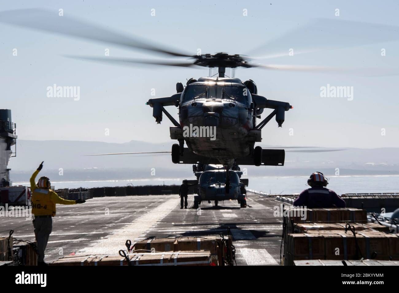 Uss hopkins hi-res stock photography and images - Alamy