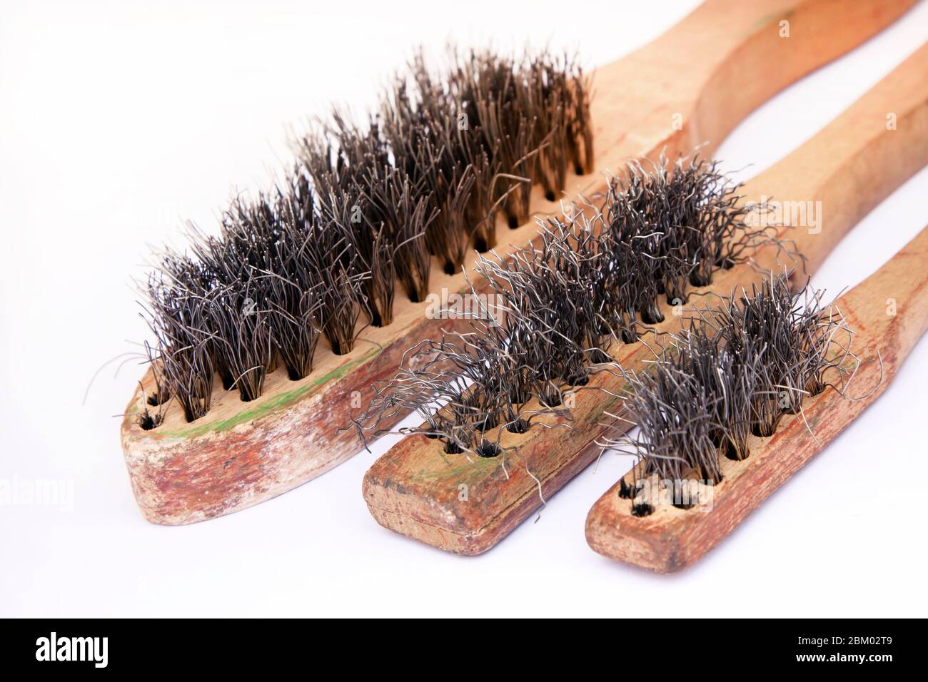 Wire brushes hi-res stock photography and images - Alamy