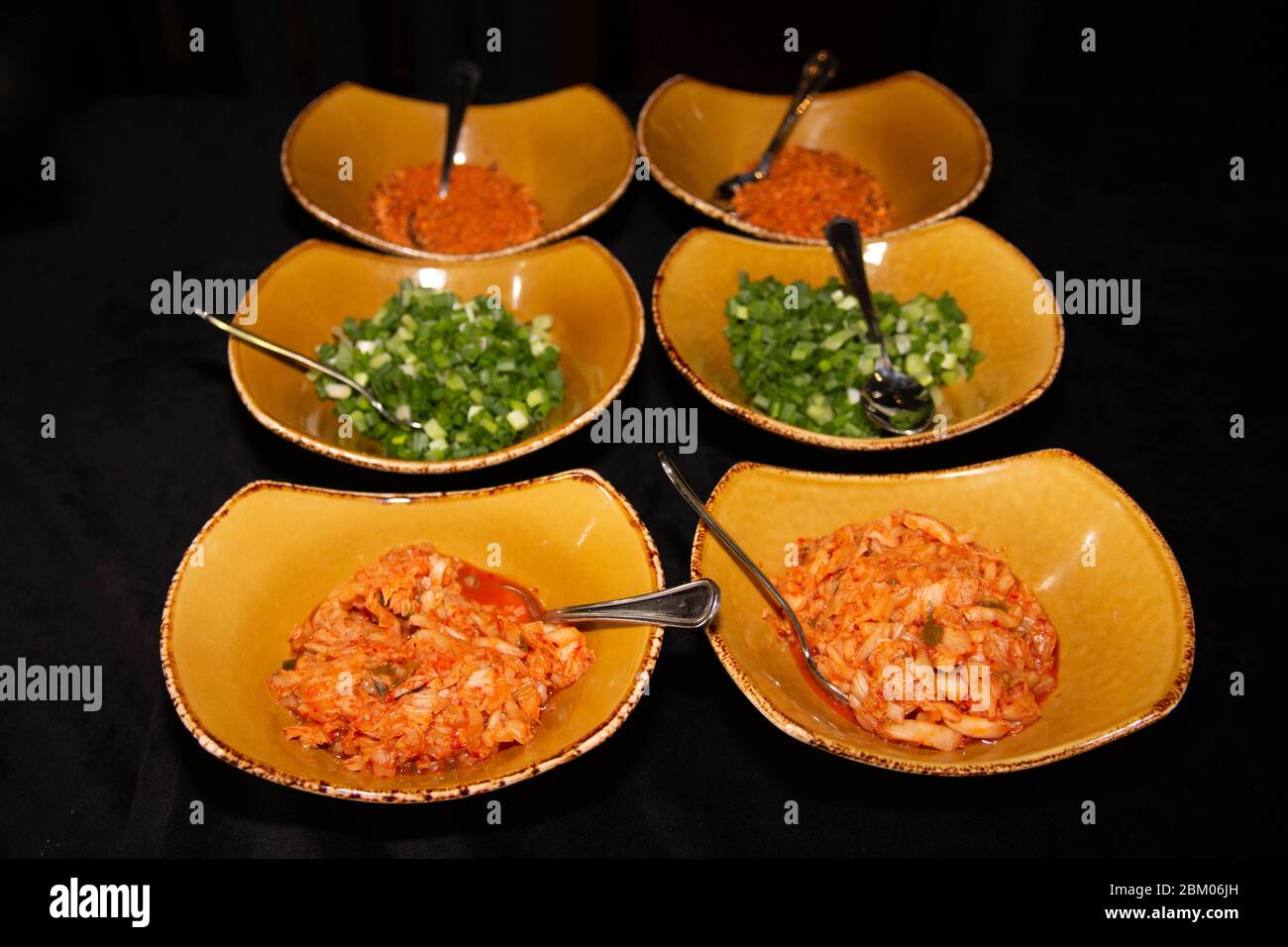 Korean table top hi-res stock photography and images - Alamy