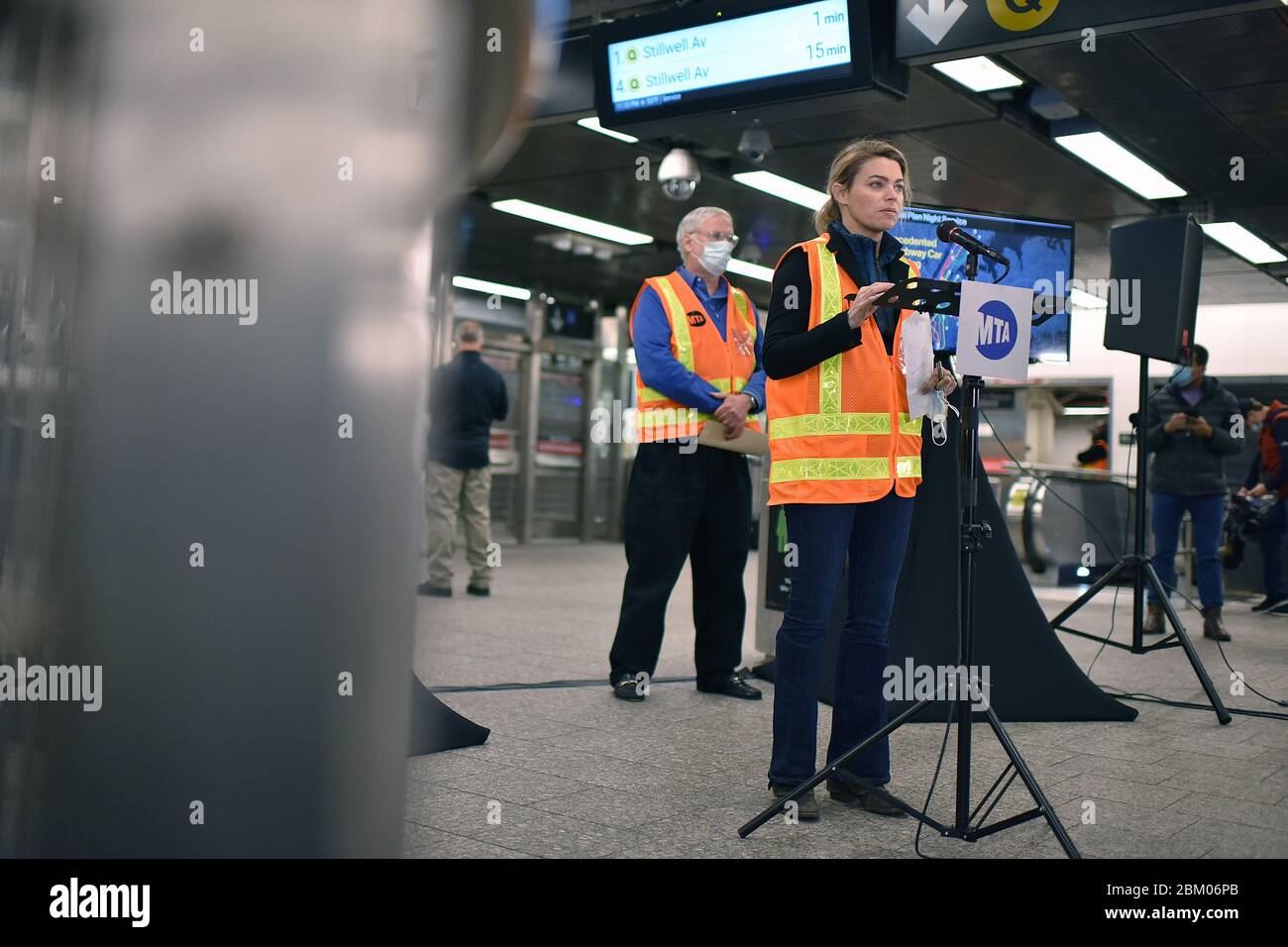 Sarah feinberg hi-res stock photography and images - Alamy