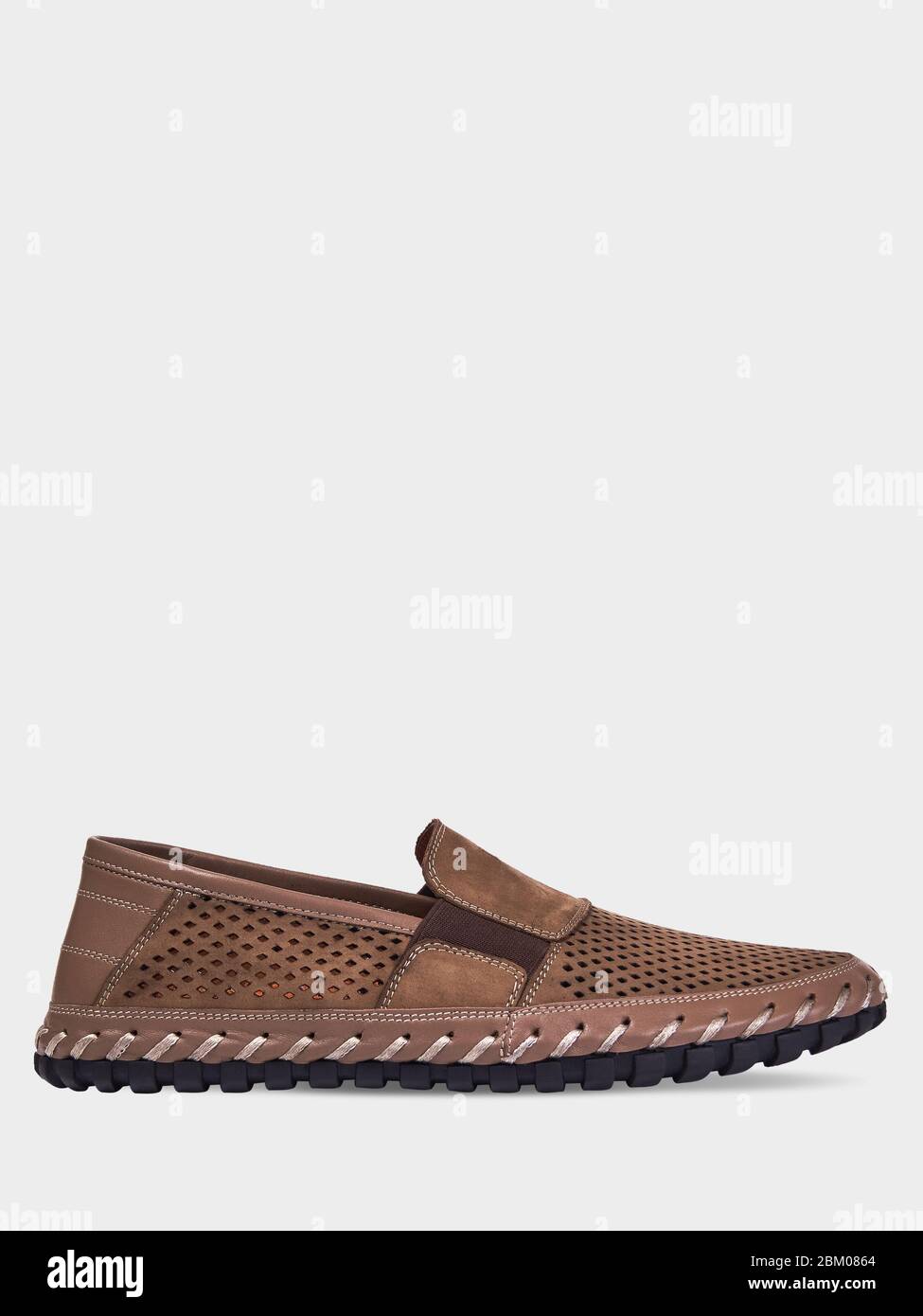 Men's summer loafers in brown with perforation and black elastic sole ...