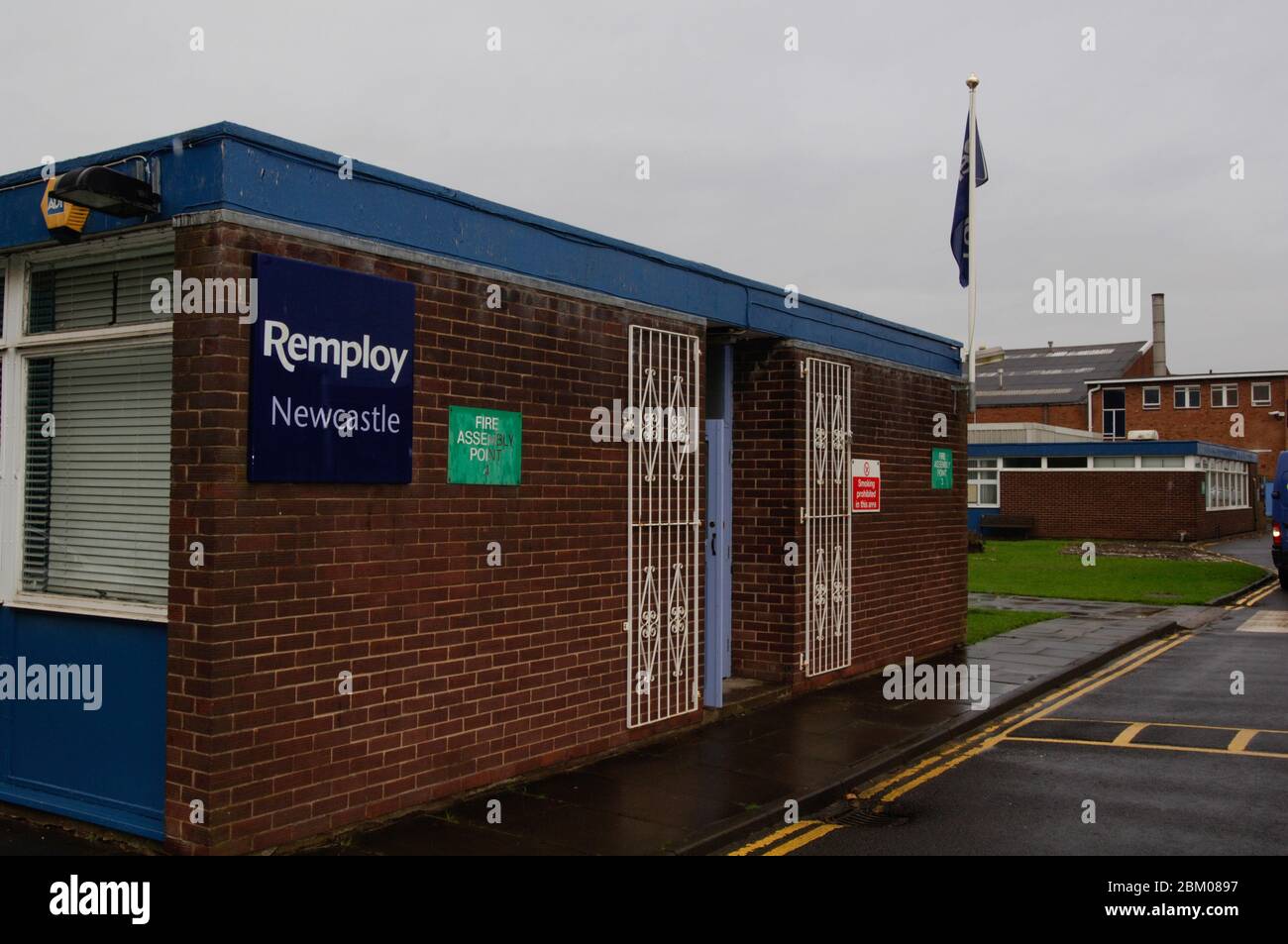 Disabled workers uk hi-res stock photography and images - Alamy