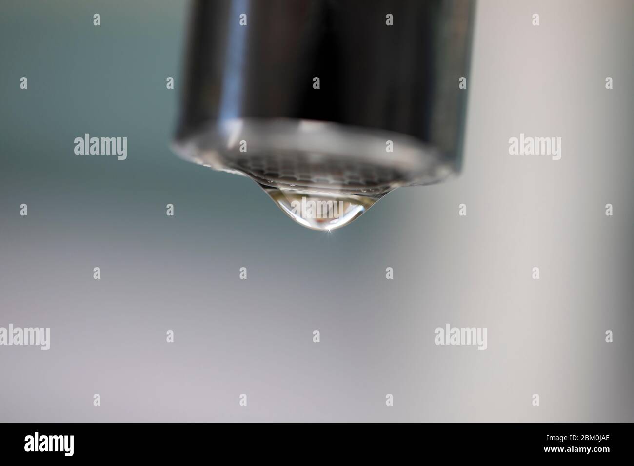 Dripping drop hi-res stock photography and images - Alamy