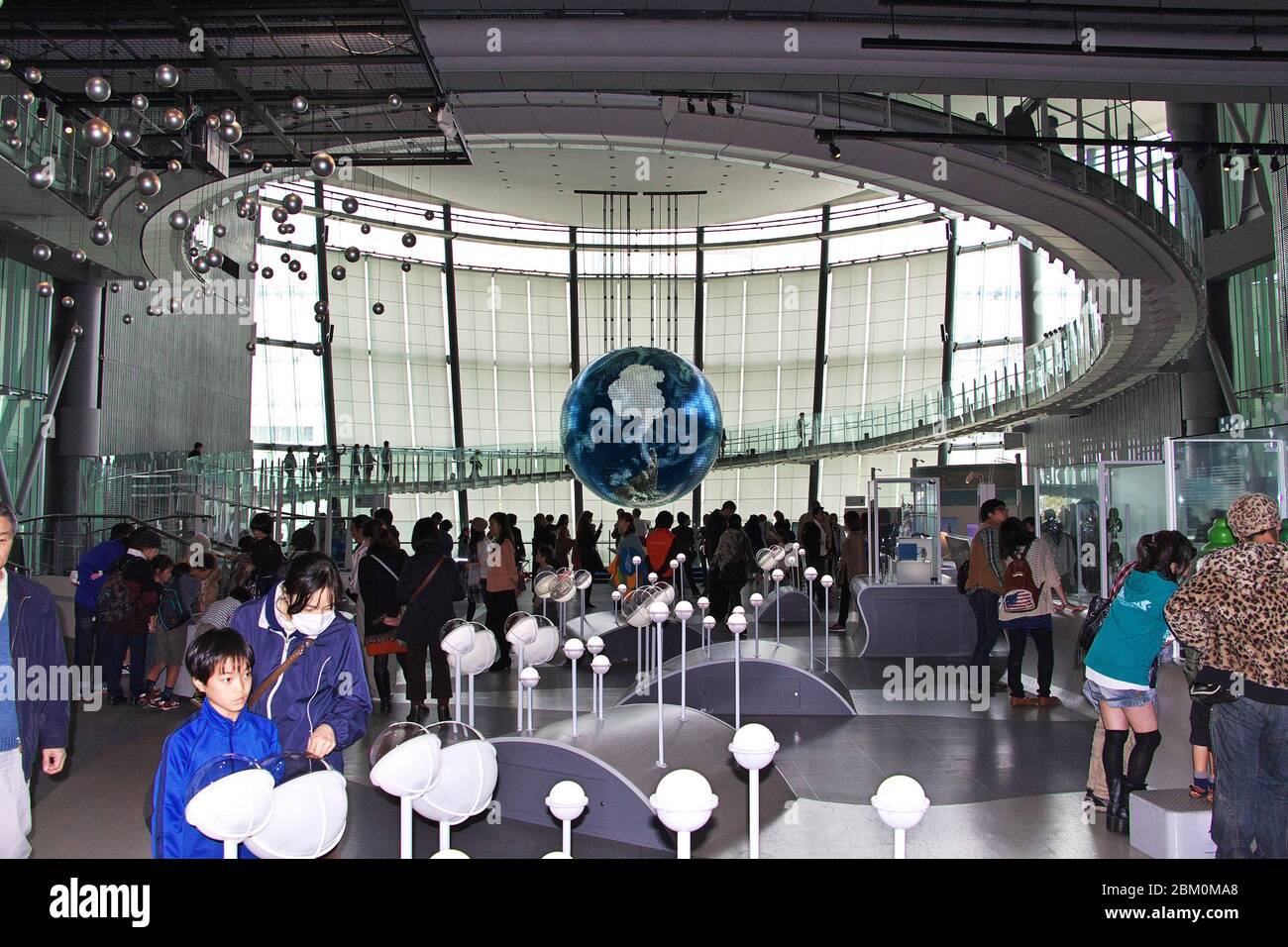 Miraikan tokyo odaiba hi-res stock photography and images - Alamy