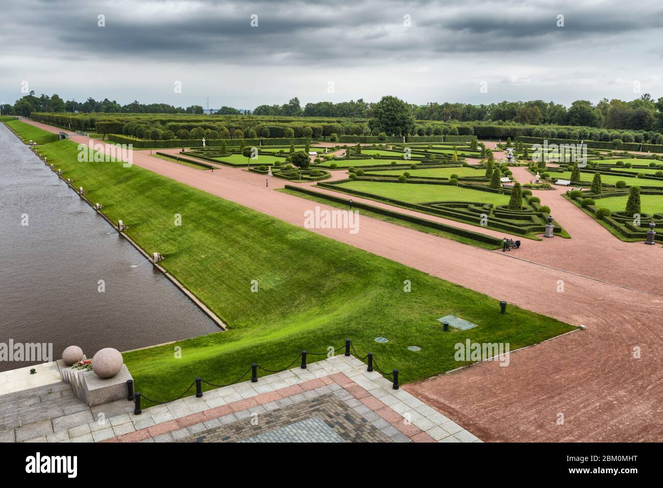 Palace of Congresses State Complex, Constantine palace, 1725, Strelna ...