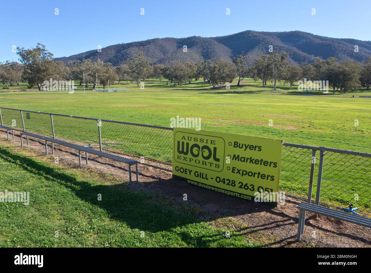 Afl football ground hi-res stock photography and images - Alamy