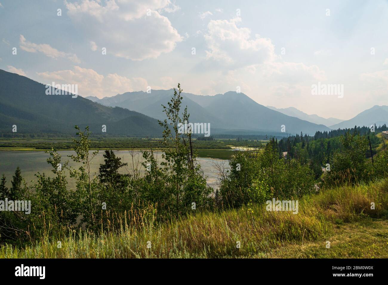 nature sceneries along the trans-canada hwy from Calgary to Banff ...
