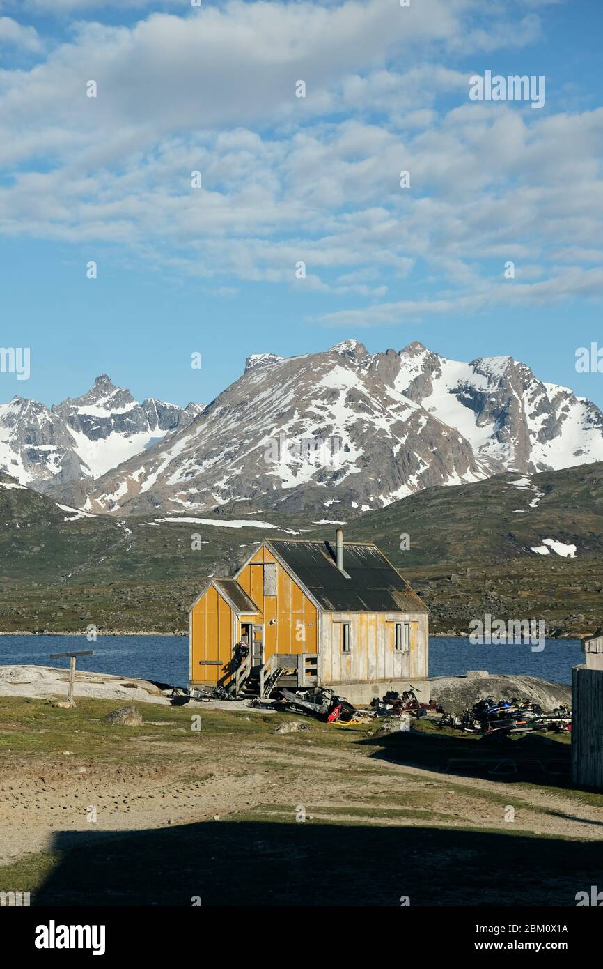 Colorful houses in the settlement of Tasiusaq Greenland Stock Photo - Alamy