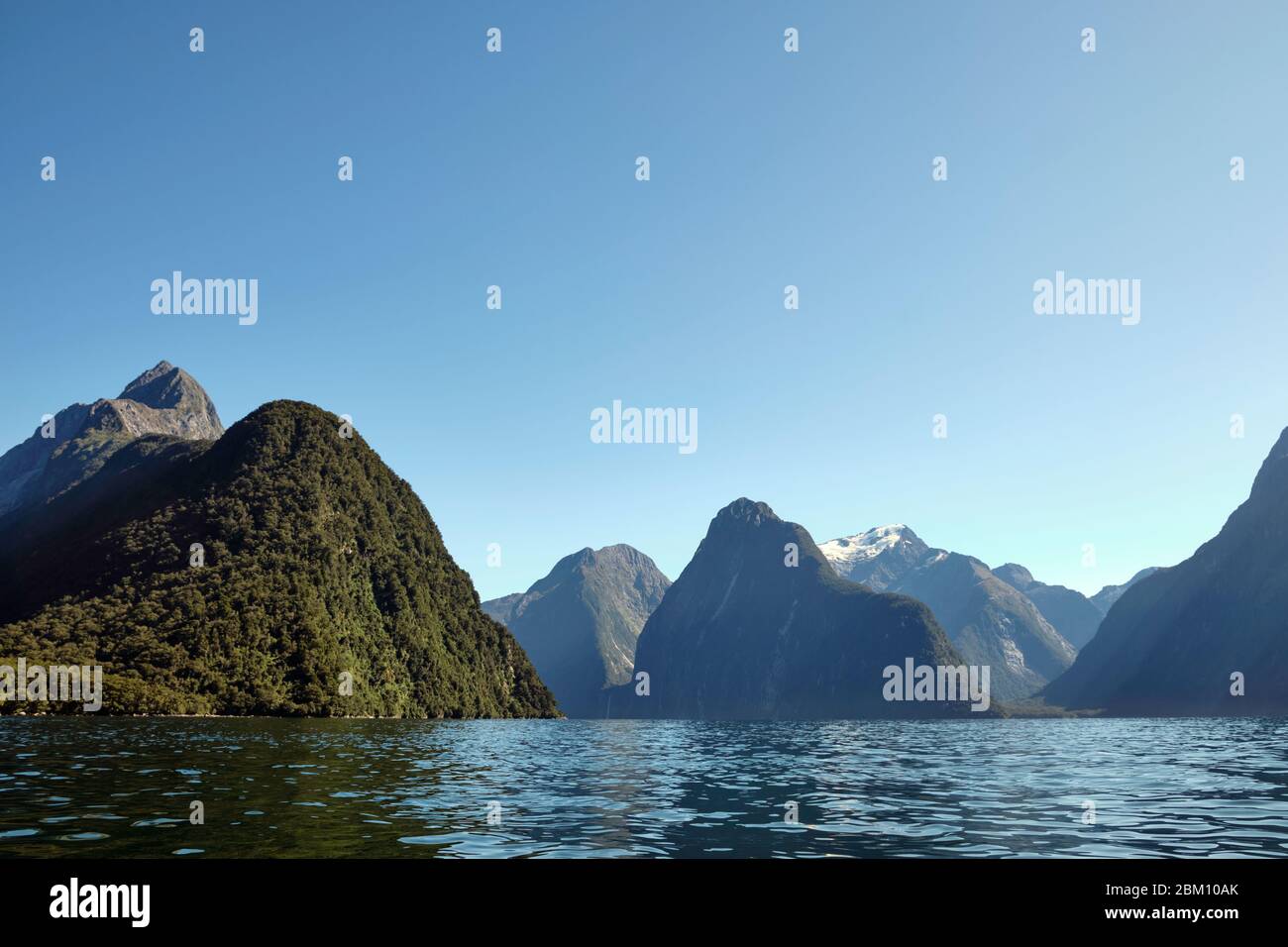 Milford Sound landscape on a clear day, Fiordland National Park Stock ...