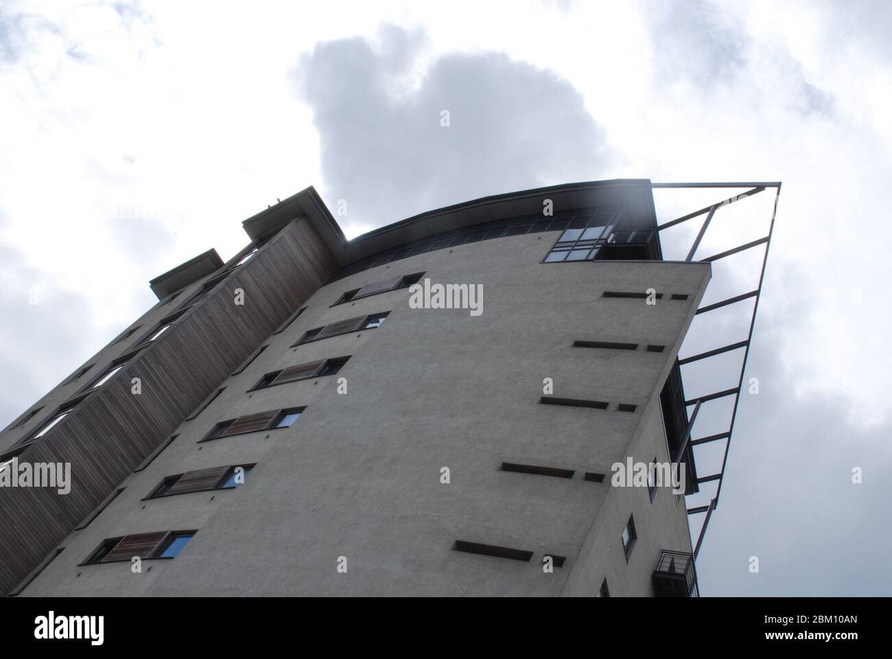New-Build Modern Apartments, Cardiff Bay, Wales Stock Photo - Alamy