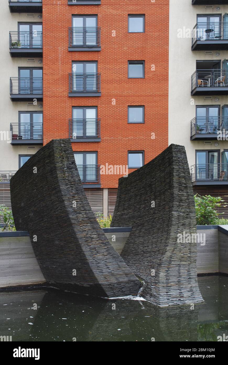 Cardiff bay redevelopment hi-res stock photography and images - Alamy