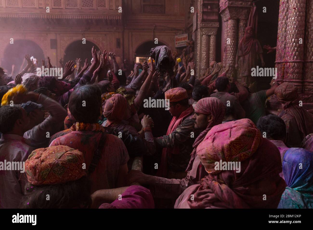 Traditional indian colours hi-res stock photography and images - Alamy