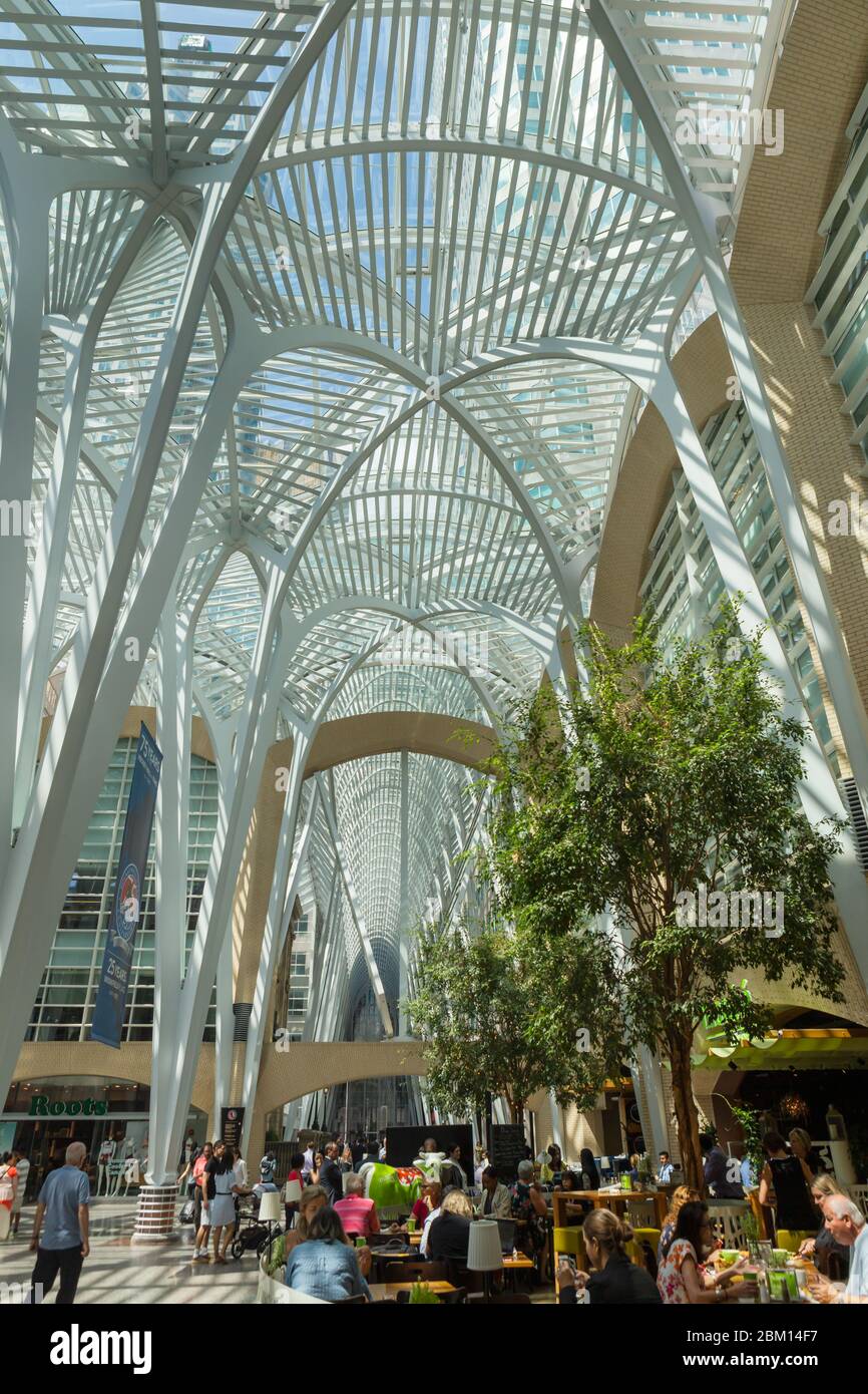 Santiago calatrava toronto hi-res stock photography and images - Alamy