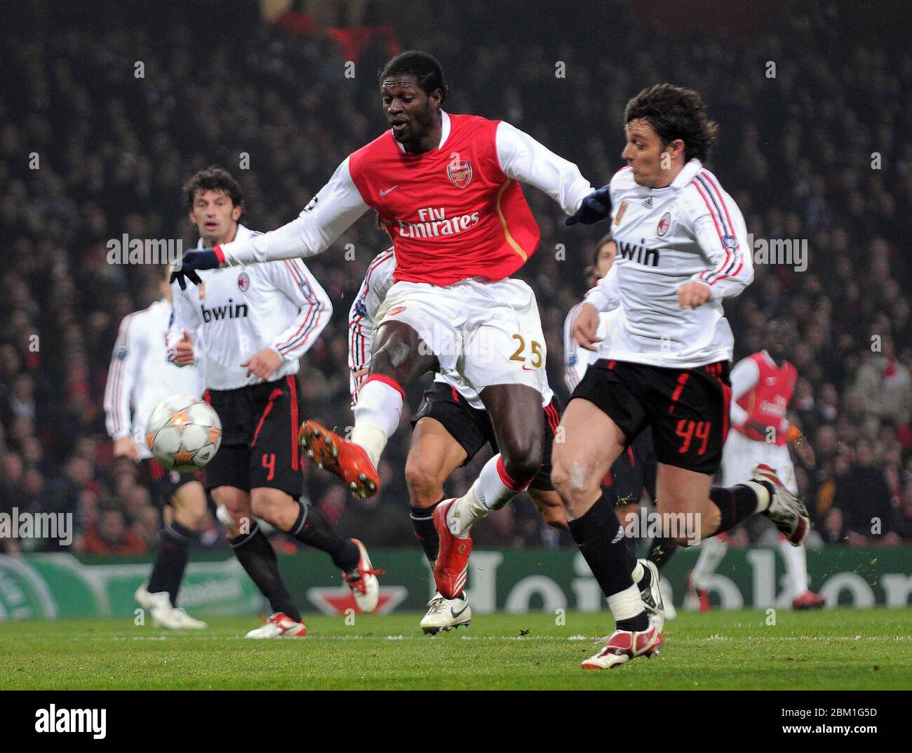 Emmanuel adebayor of arsenal hi-res stock photography and images - Alamy